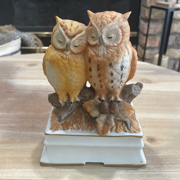 Towle | Accents | Vintage Towle Music Box Owls On Branch Fine Porcelain ...
